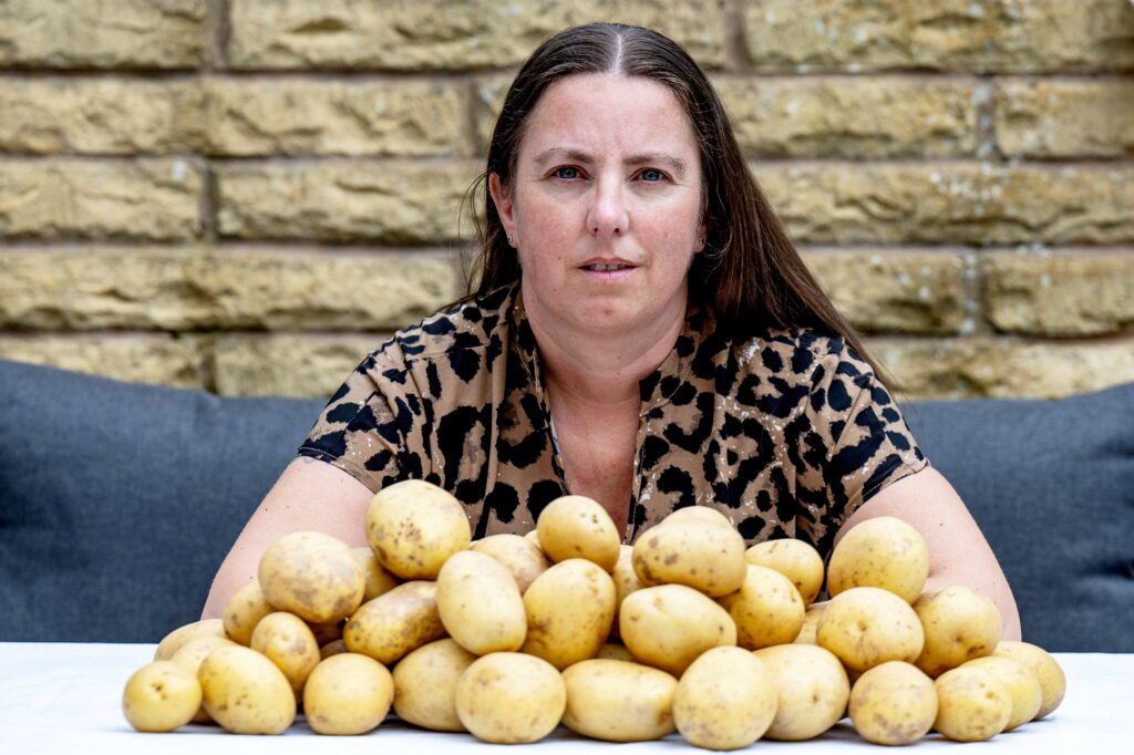 CHIPNOSIS! Woman who only ate potatoes for 40 years cured by ...